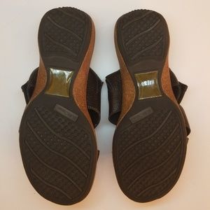 Eurostep | Shoes | Eurostep Constance Thong Wedge Slides | Poshmark